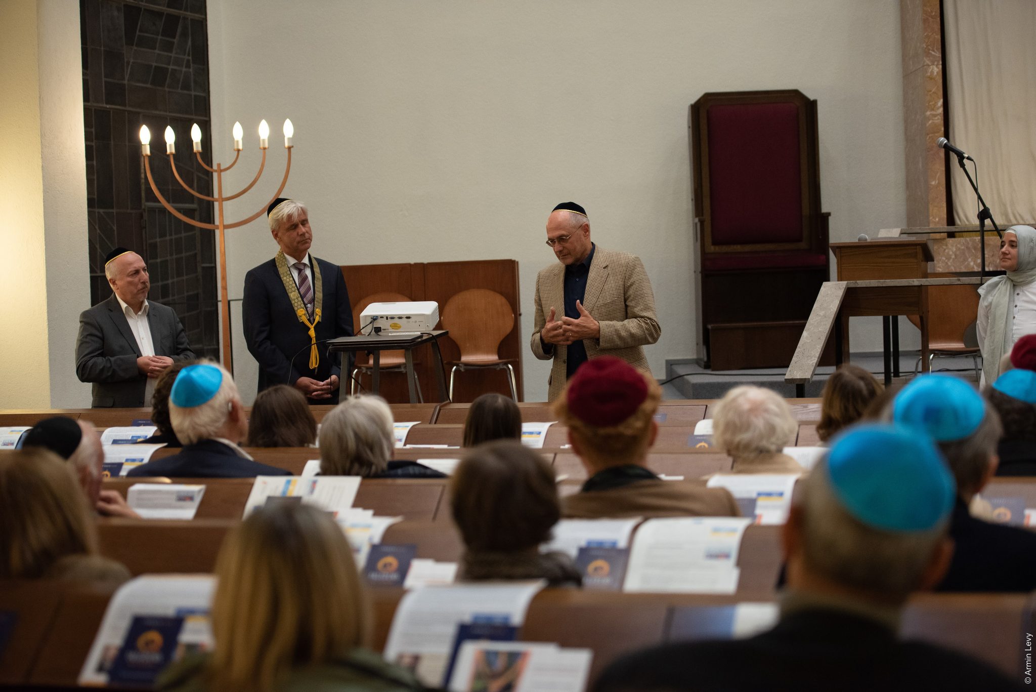 20220929_Multireligioeser-Friedensdialog-JGHH_Synagoge-Hohe-Weide_c ...