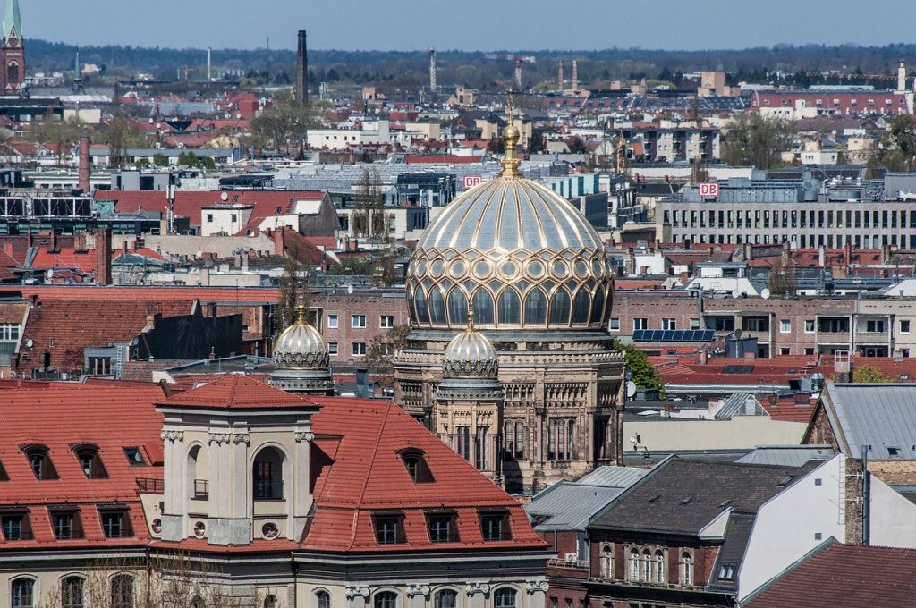 Der Fall Avitall Gerstetter-Wie eine Kantorin die Jüdischen Gemeinden ...